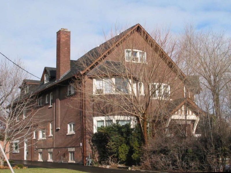 Furnished rooms for rent